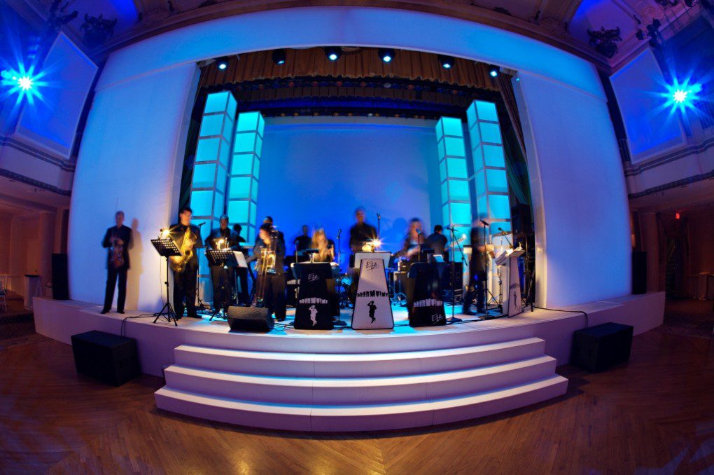 WE LOVE: The Power of a Sexy, Custom-Built Stage - Event Planning and ...